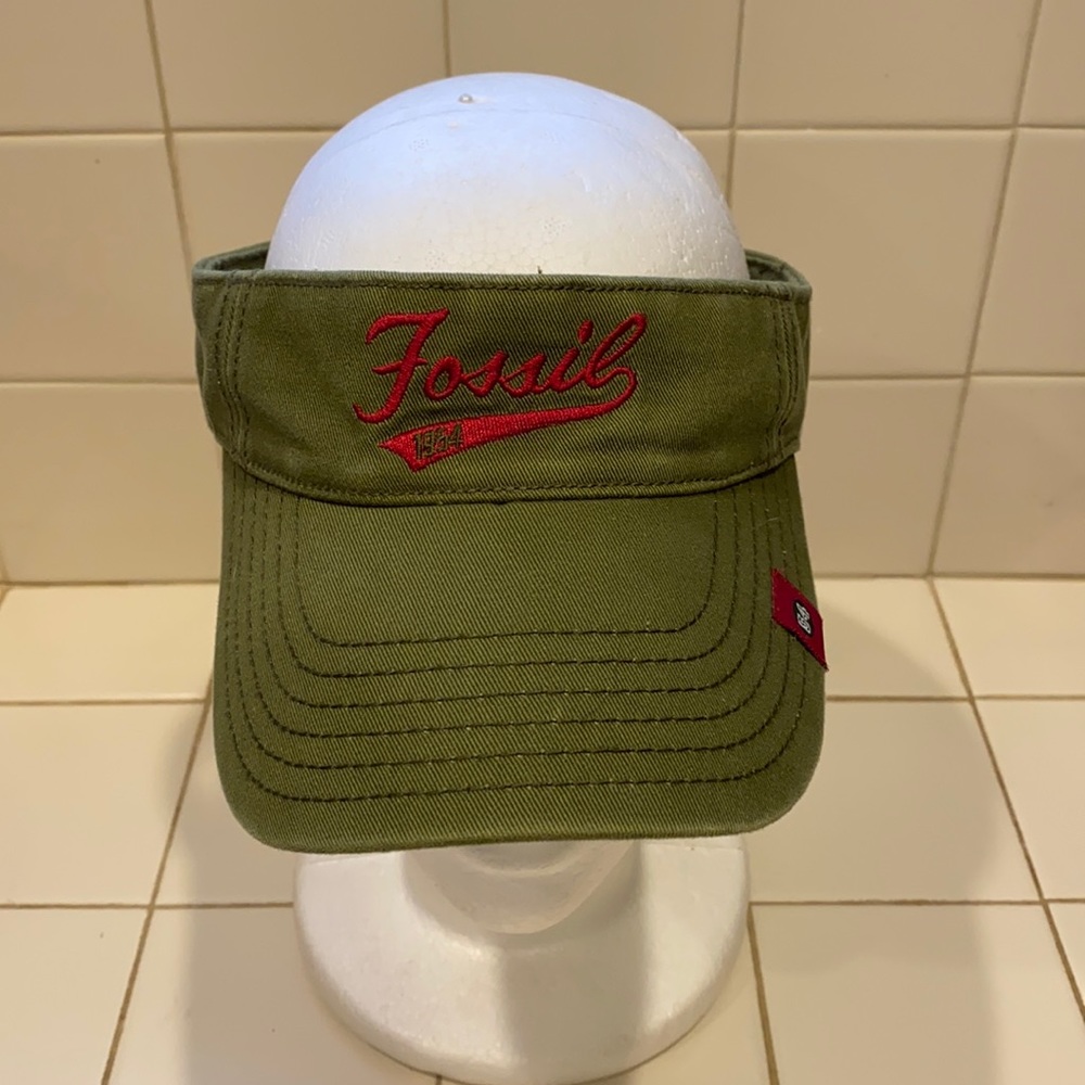 Fossil Vizor Hat In Good Condition - Gem